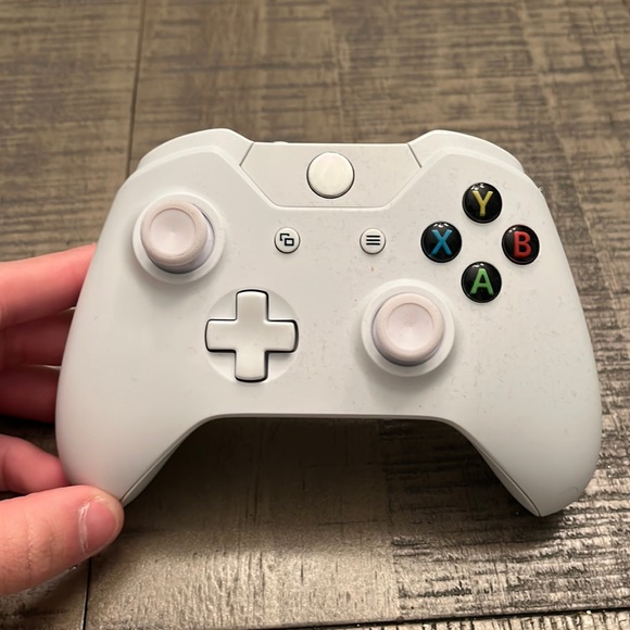 Video Games & Consoles | All White Xbox Controller Wireless | Poshmark